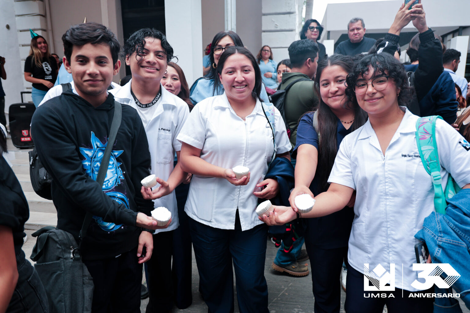 ¡Celebramos 30 años de historia en la UMSA! - UMSA
